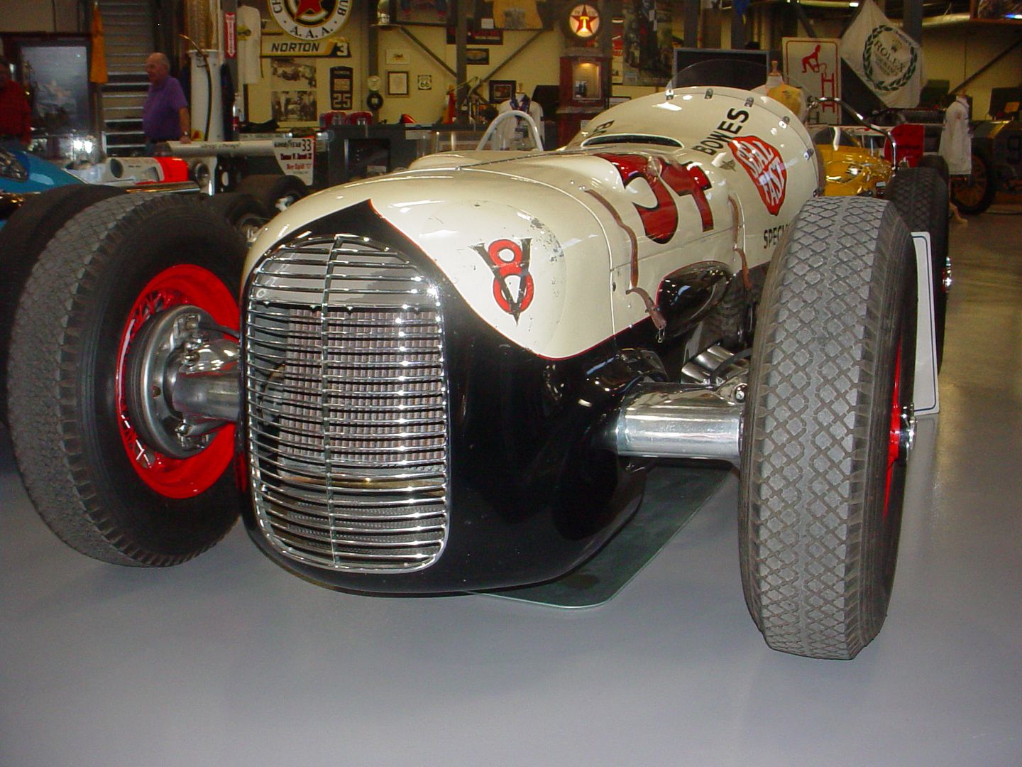 A visit to the Malloy Collection | Open Wheel Racing Modeling