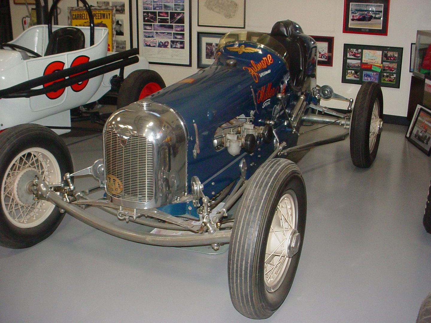 A visit to the Malloy Collection | Open Wheel Racing Modeling